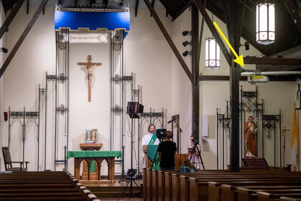 Screens In Churches – Startup Catholic
